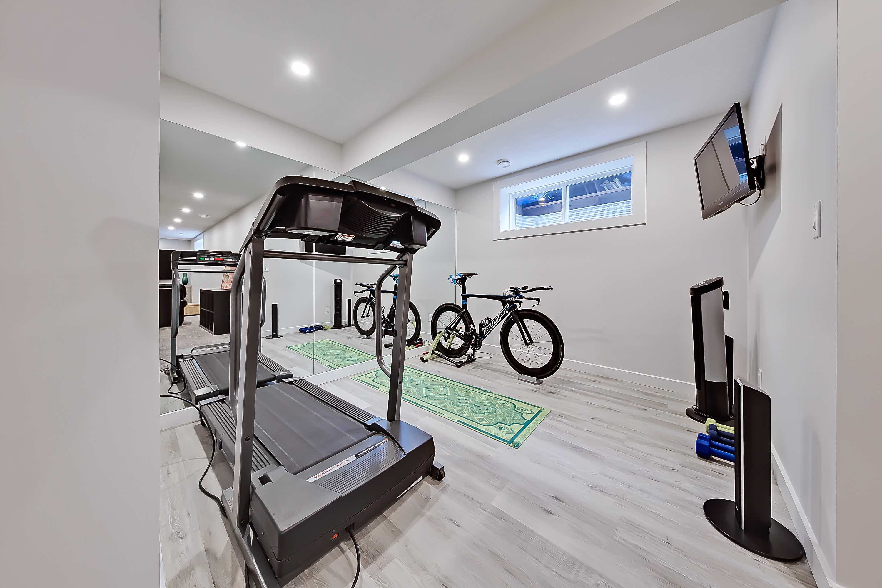 Basement Gyms | Basement Builders
