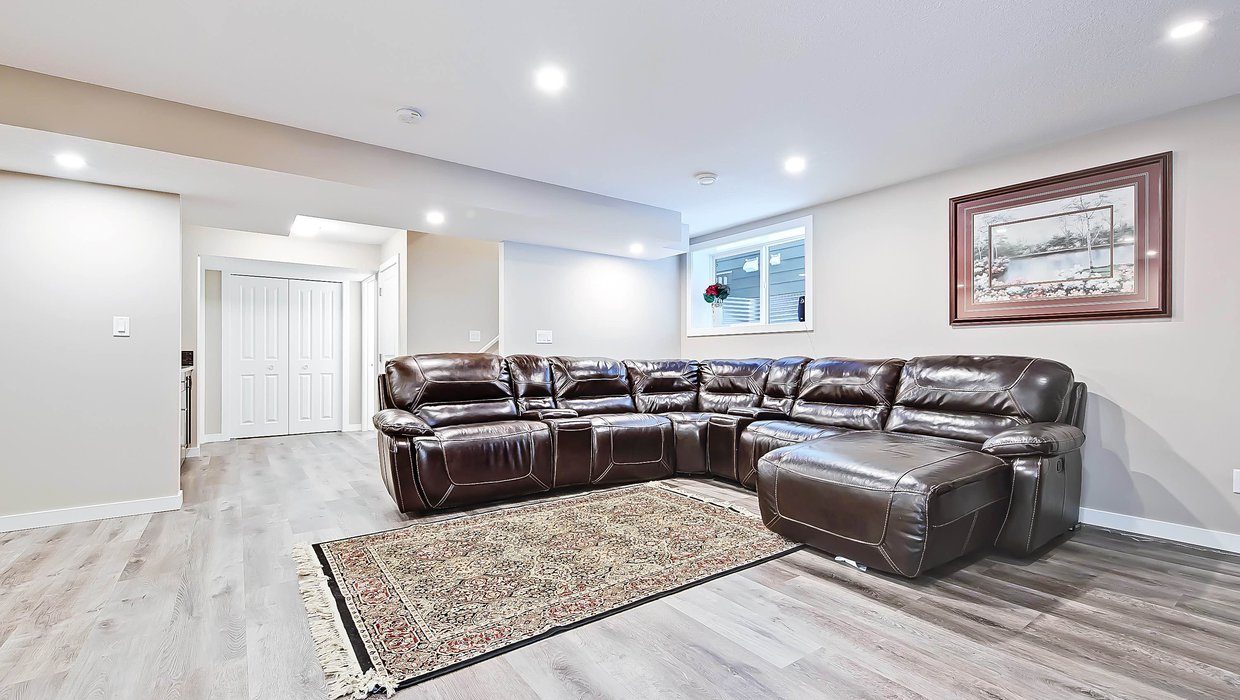 Mahogany Passage | Basement Builders