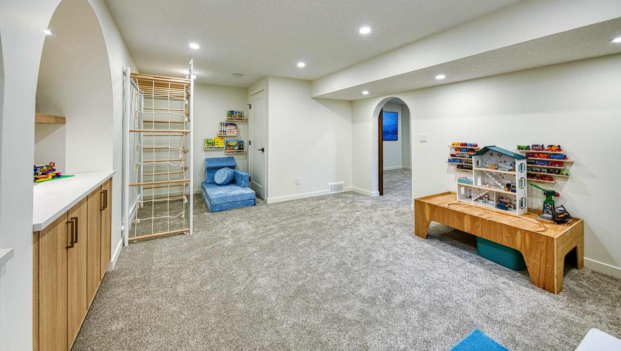 Chinook Park Basement Development